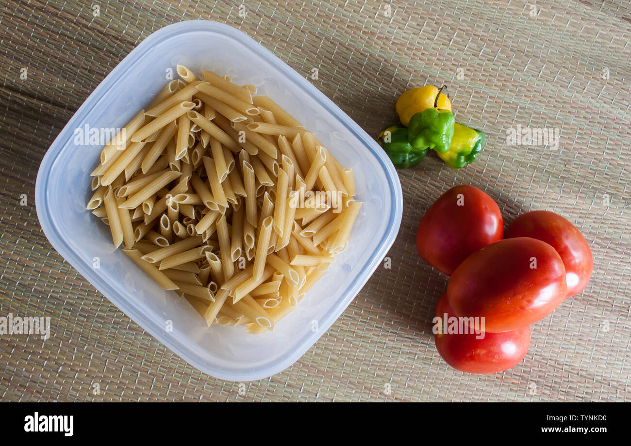 Short cut pasta hi-res stock photography and images - Alamy
