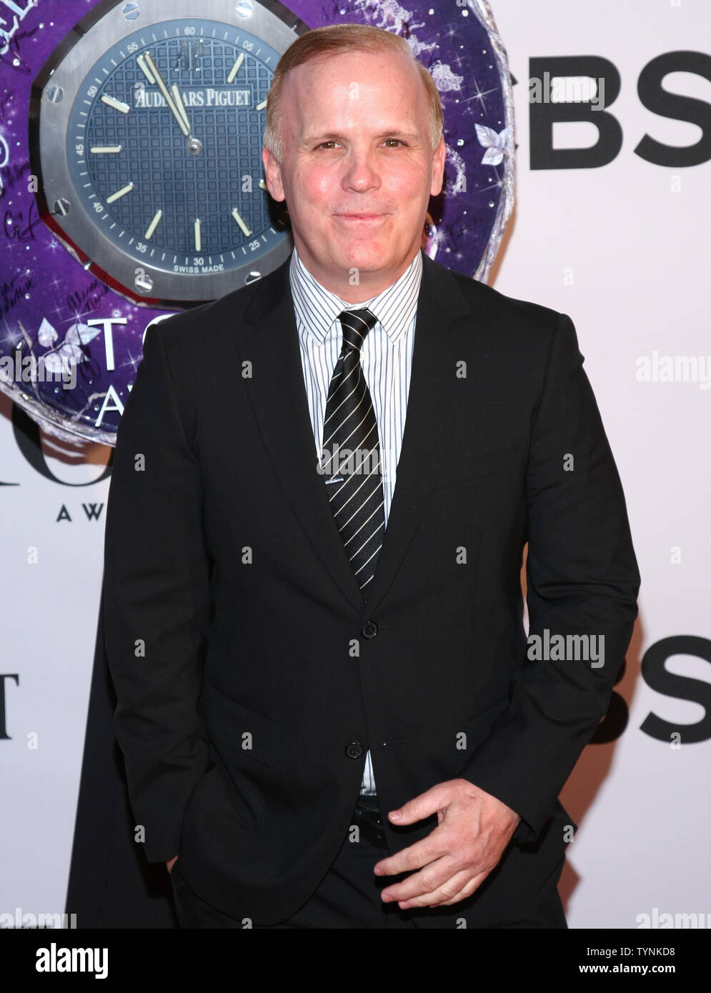 Scott Ellis arrives on the red carpet at the 67th Annual Tony Awards ...