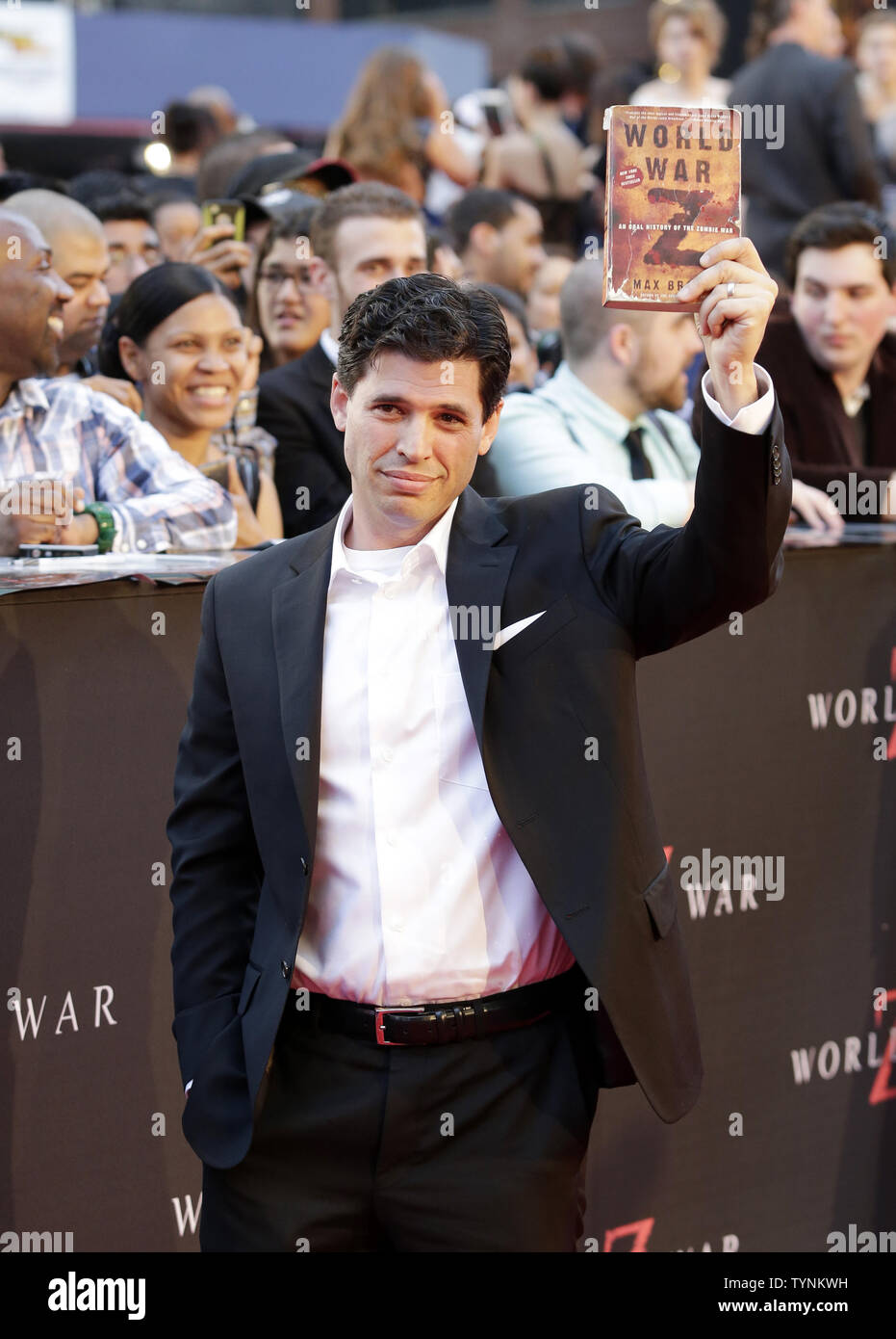 World War Z Max Brooks