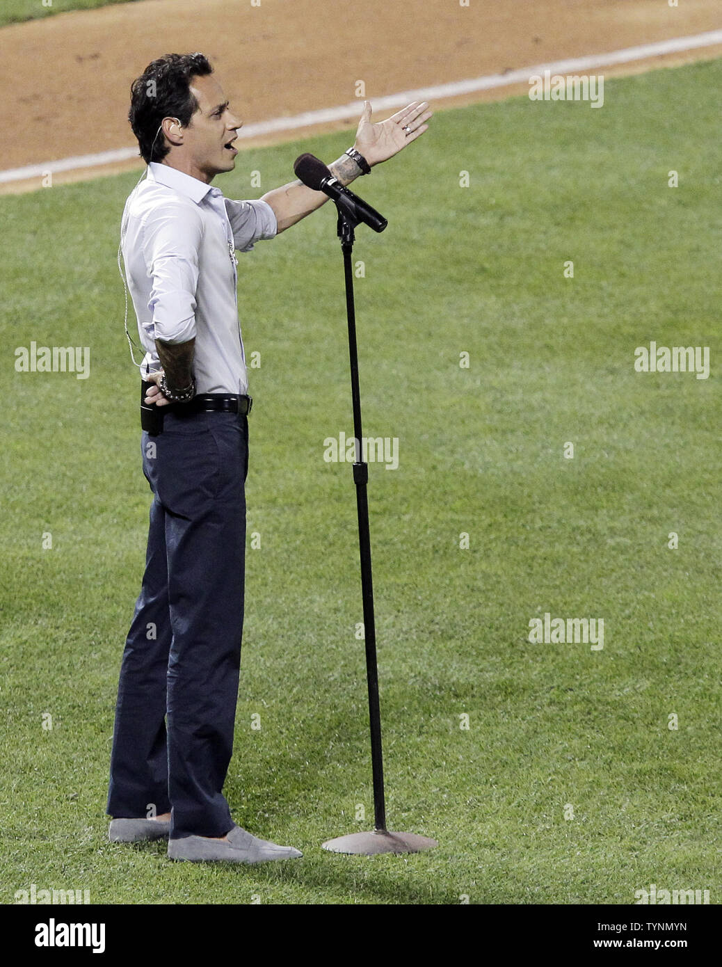 Marc anthony 3 0 hi-res stock photography and images - Alamy