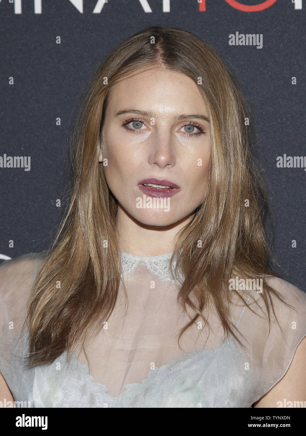 Dree Hemingway arrives on the red carpet at the premiere of Canon's ...
