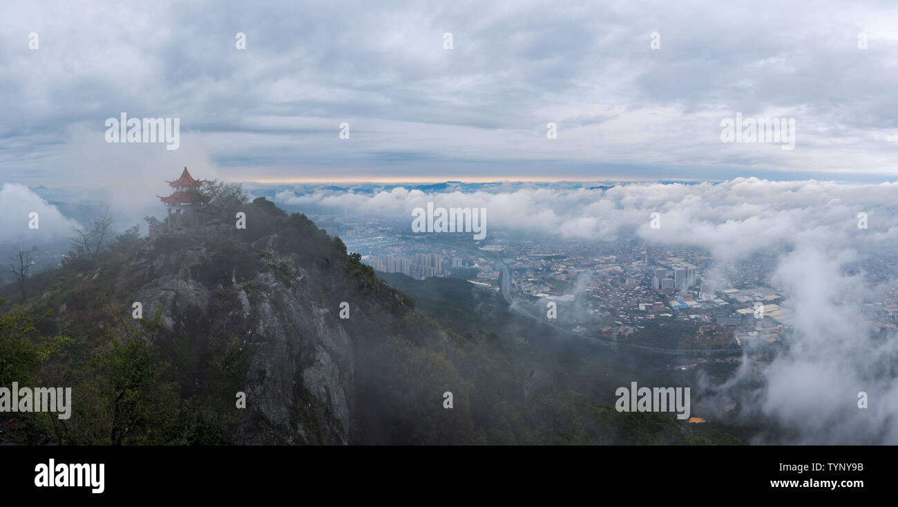 Purple hat Lingxiao Stock Photo - Alamy