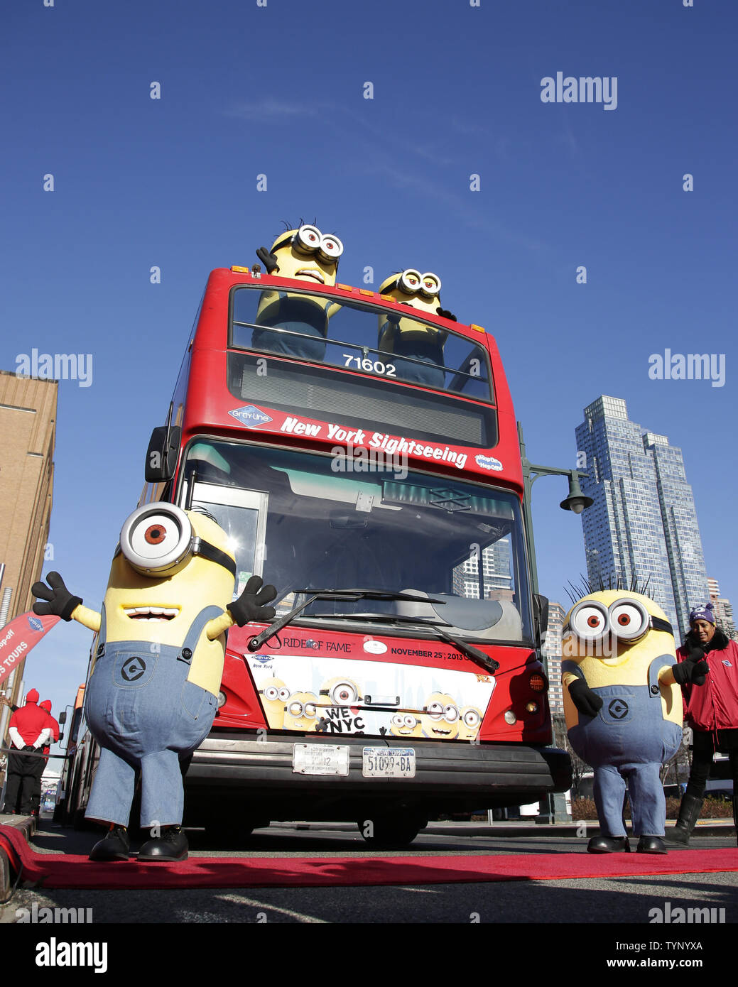 Minions Despicable Me 2 Car Gru's Car From Despicable Me Minion DM2