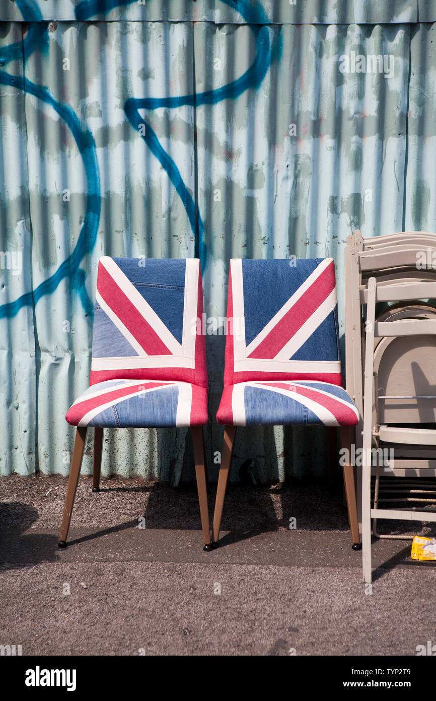 Grunge england flag on hi-res stock photography and images - Alamy