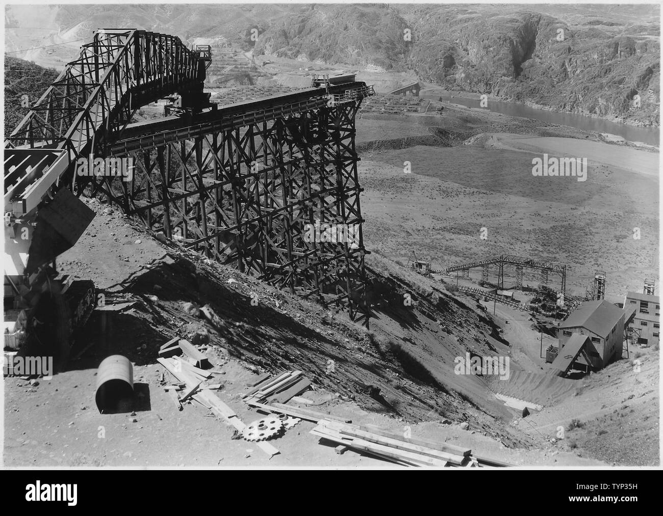 Gravel hopper Black and White Stock Photos & Images - Alamy