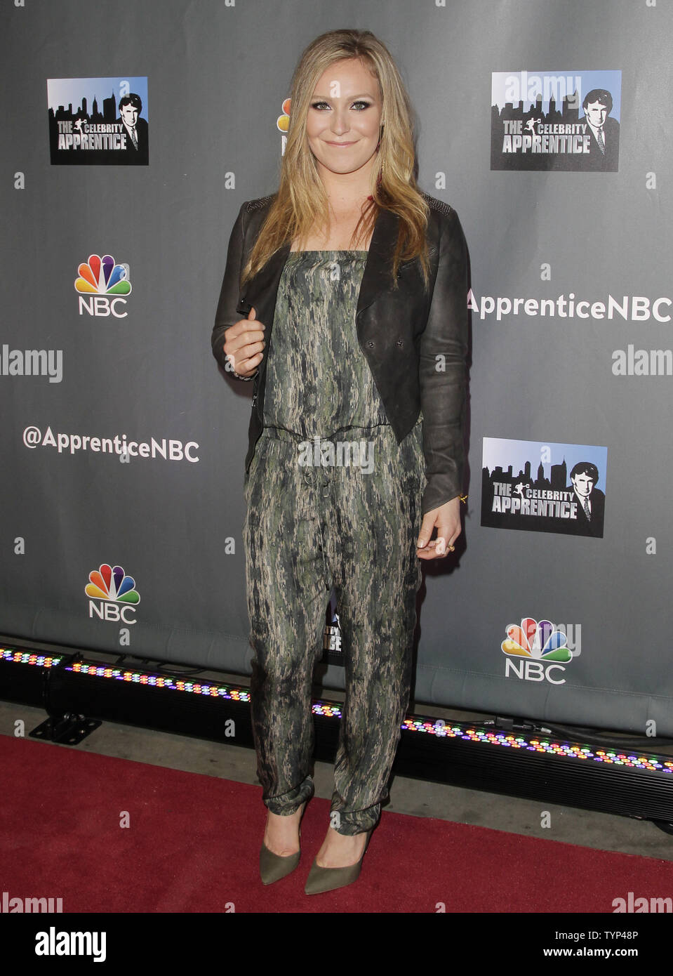 Jamie Anderson arrives on the red carpet at the Celebrity Apprentice ...