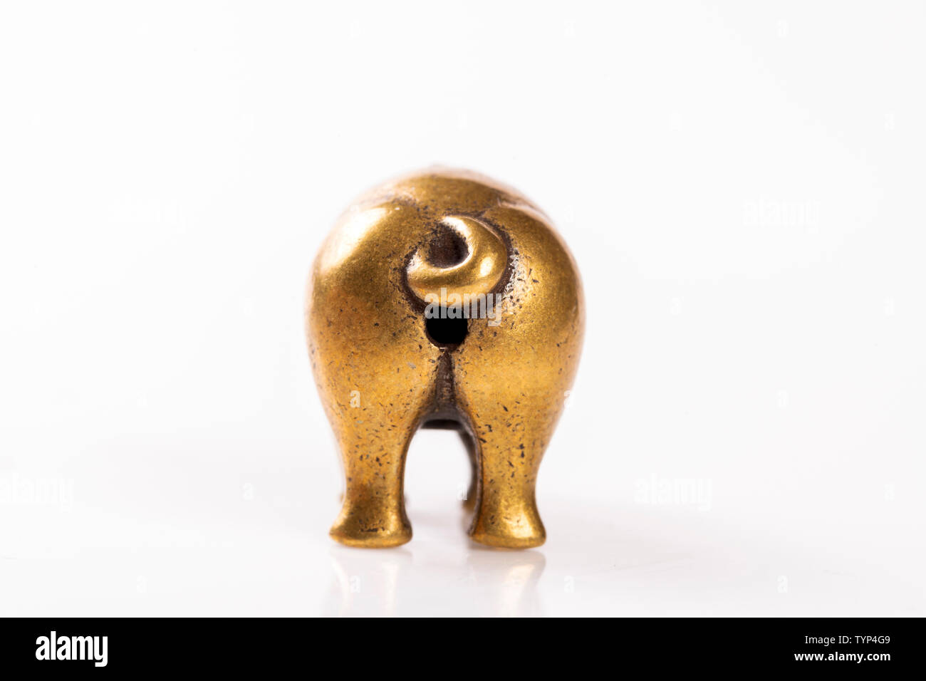 Brass pig hi-res stock photography and images - Alamy