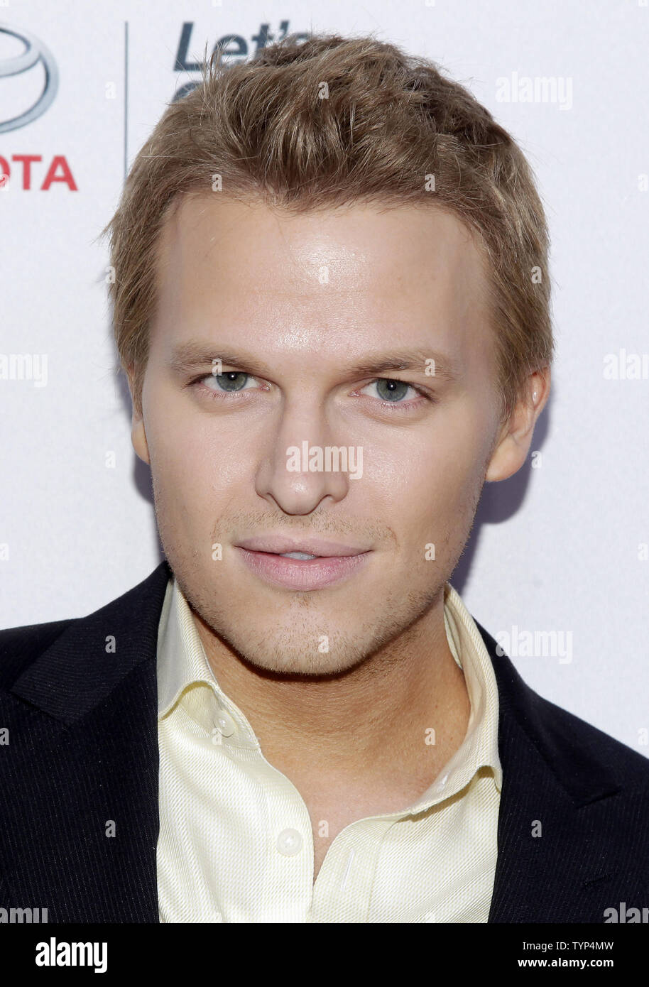 Ronan Farrow arrives on the red carpet at the 5th Annual Women In The ...