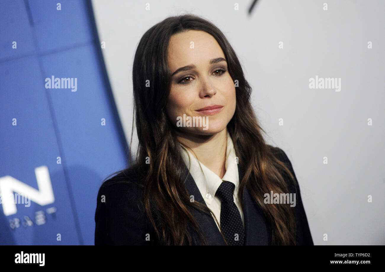 Ellen Page arrives on the red carpet at the X-Men: Days Of Future Past ...