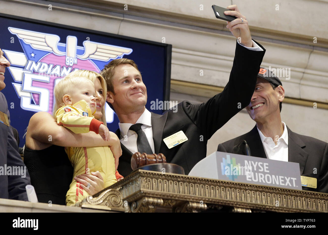 Indianapolis 500 winner Ryan Hunter-Reay takes a selfie with Beccy ...