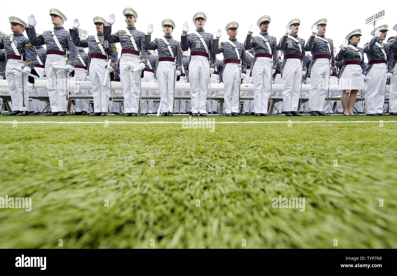 Oath cadets hi-res stock photography and images - Alamy