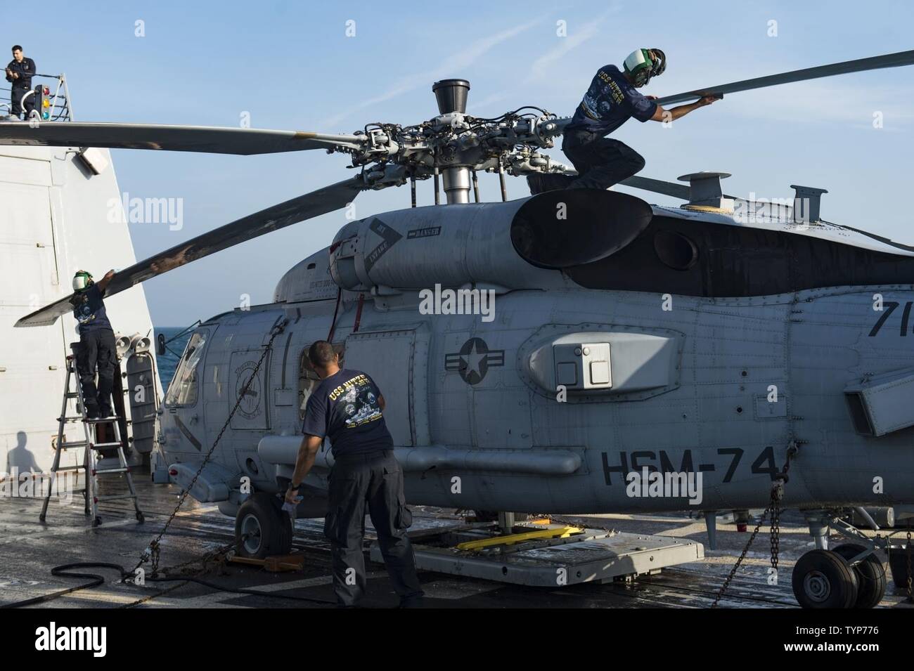 GULF (Nov. 20, 2016) Sailors assigned to the Swamp Foxes of Helicopter ...