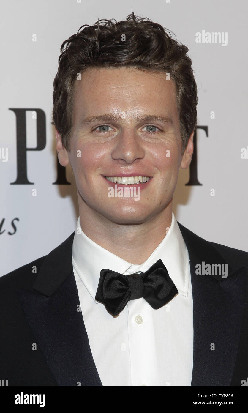 Jonathan Groff arrives on the red carpet at the 68th Tony Awards at ...