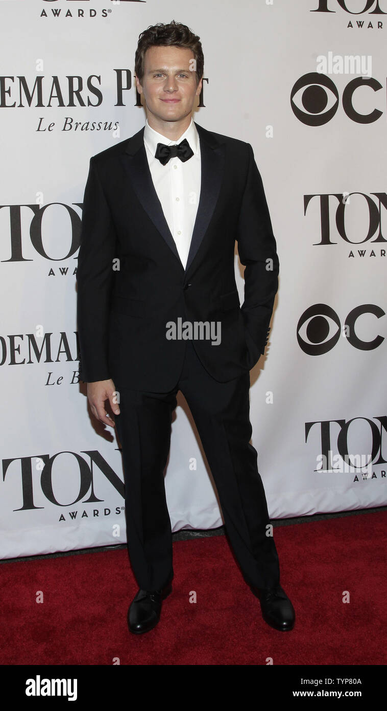 Jonathan Groff arrives on the red carpet at the 68th Tony Awards at ...
