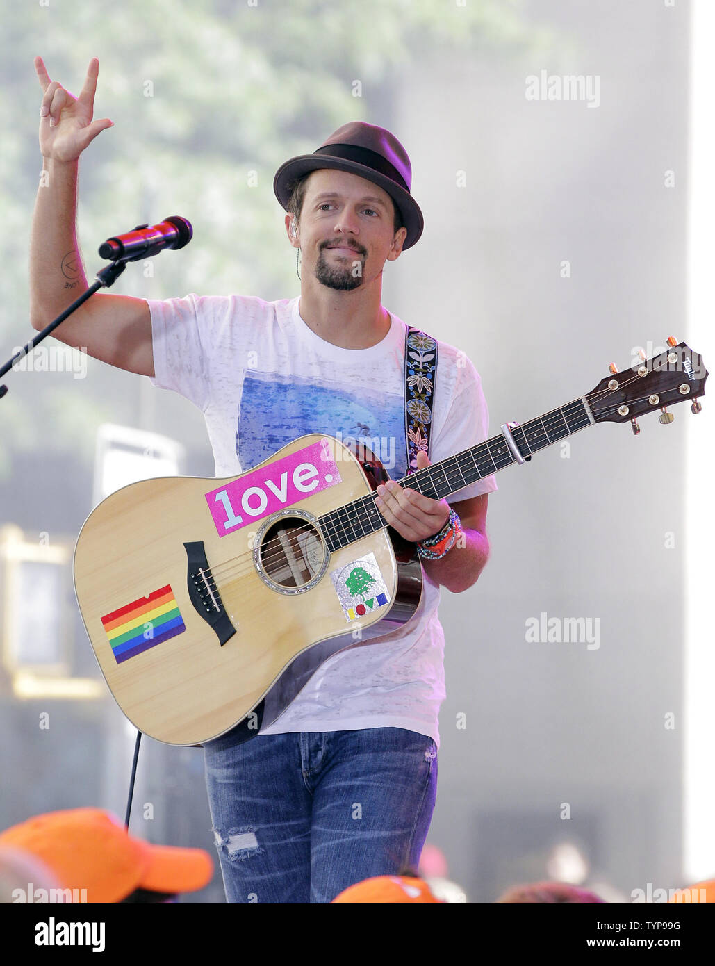 Jason Mraz performs on the NBC Today Show at Rockefeller Center in New ...