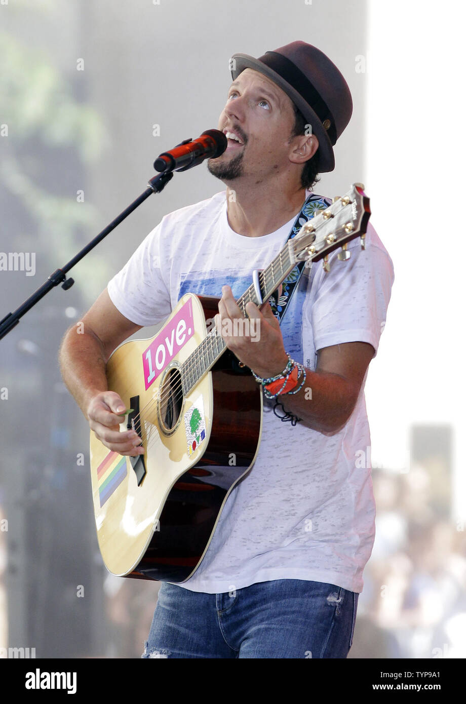 Jason Mraz performs on the NBC Today Show at Rockefeller Center in New ...