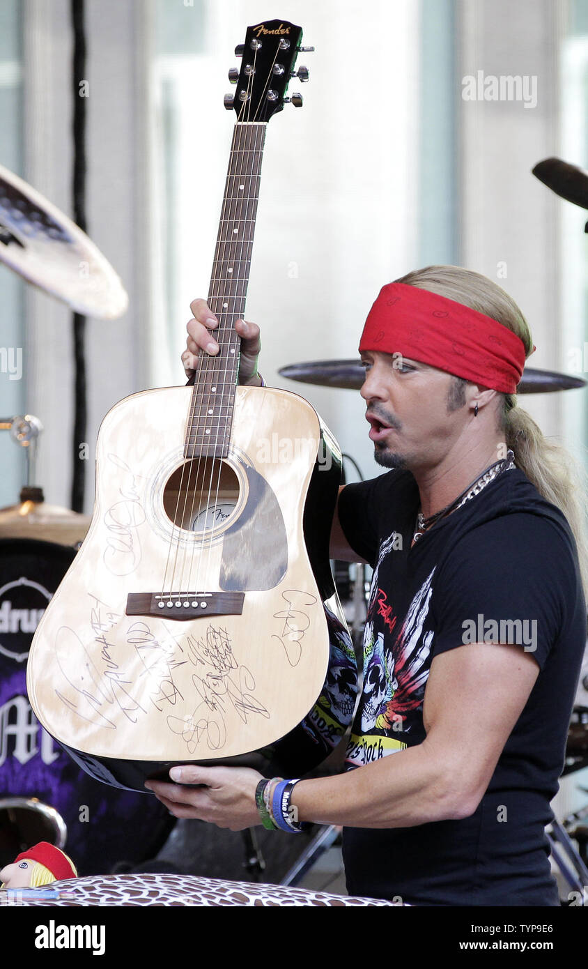 Bret Michaels performs on Fox & Friends All American Summer Concert ...