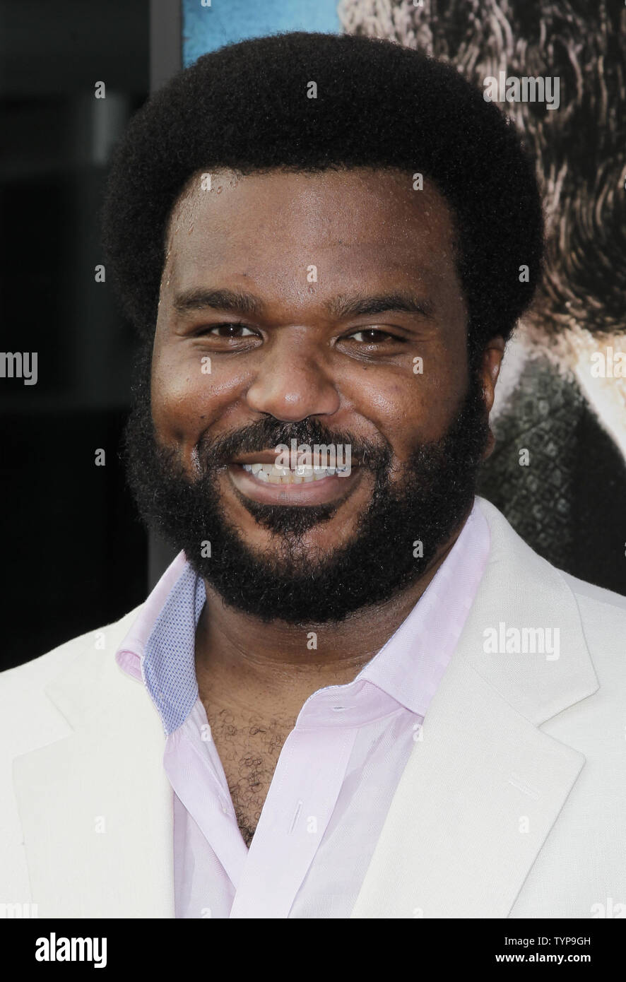 Craig Robinson arrives on the red carpet at the world premiere of 'Get ...