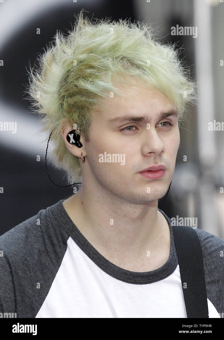 Michael Clifford Fringe