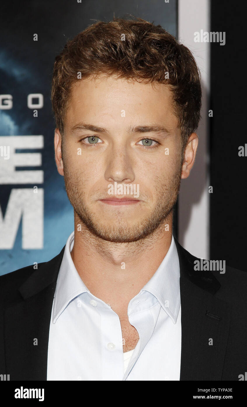 Jeremy Sumpter Into The Storm