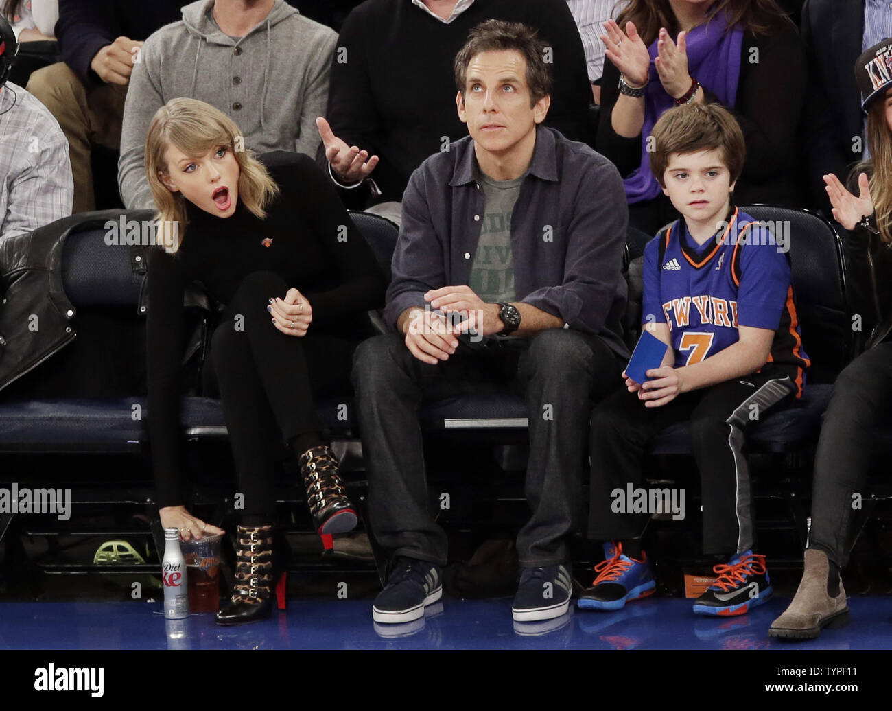 Taylor Swift and Ben Stiller watch the New York Knicks play the Chicago ...