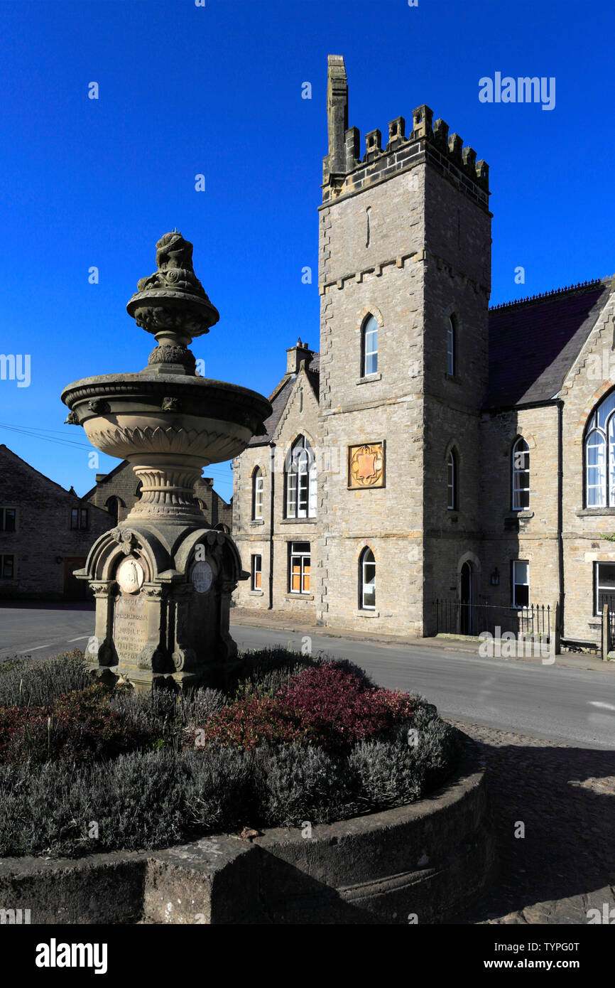 Old school house middleham hi-res stock photography and images - Alamy