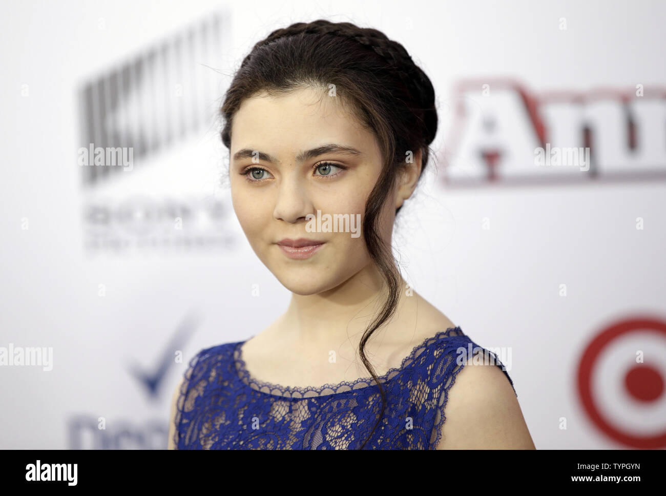 Lilla Crawford arrives on the red carpet at the 'Annie' World Premiere ...