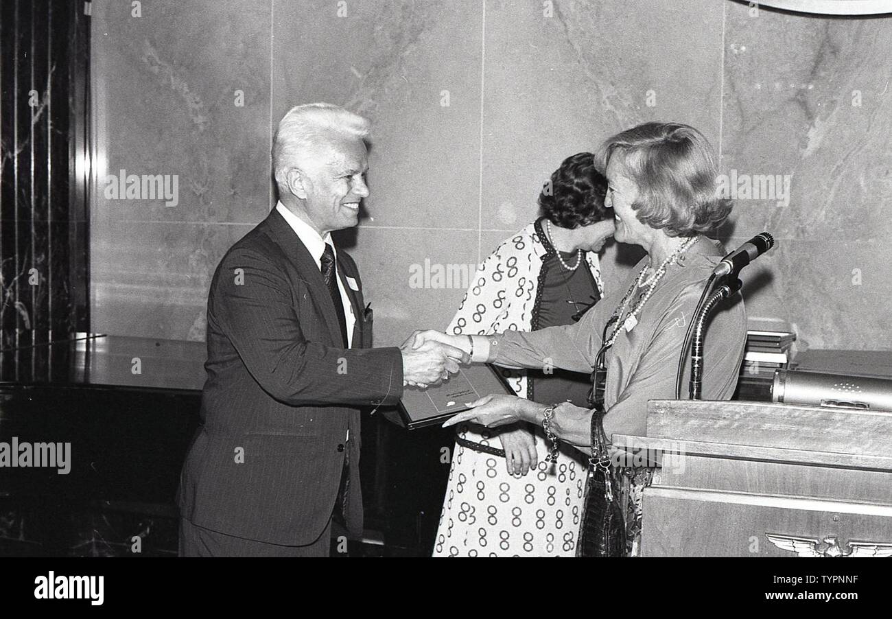9-11-78 JIM ACTION-GULLIVAN - Giving awards and recognition Stock Photo ...