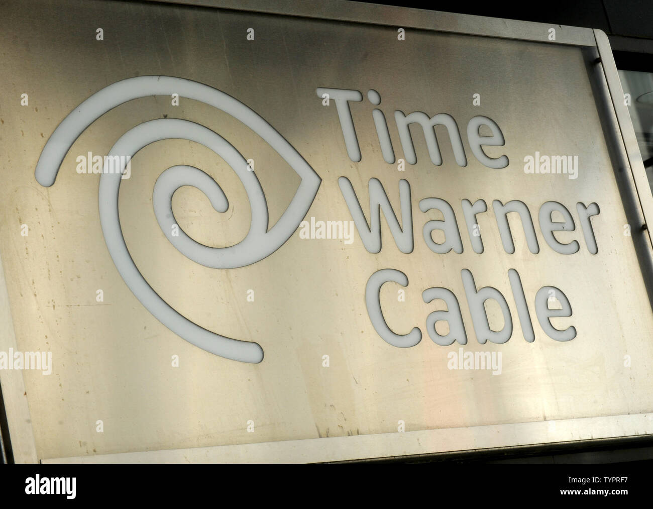 Dow jone hi-res stock photography and images - Alamy