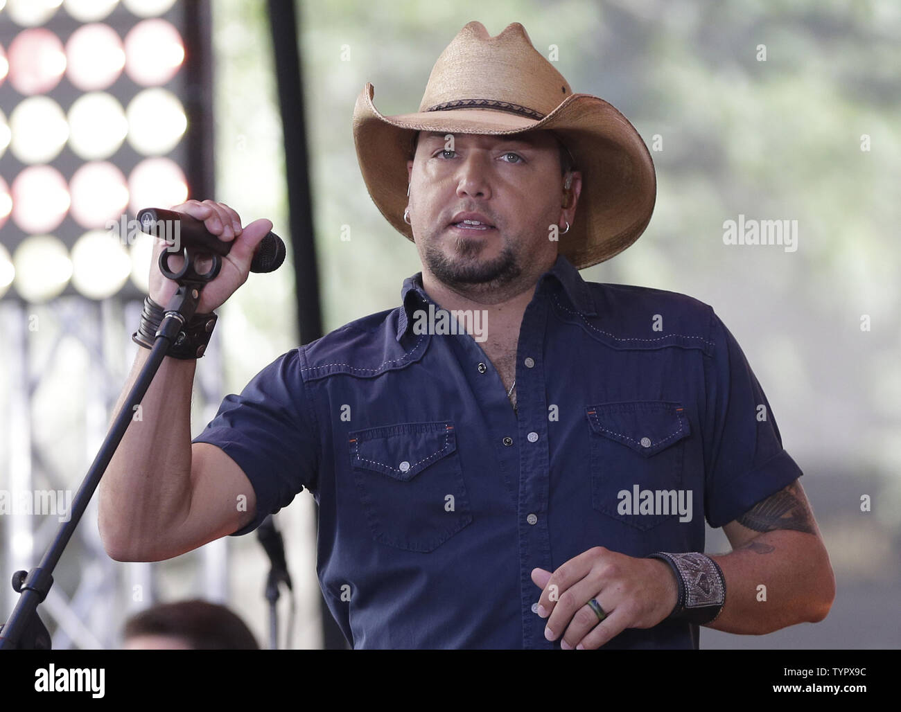 Jason Aldean performs on the NBC Today Show at Rockefeller Center in ...