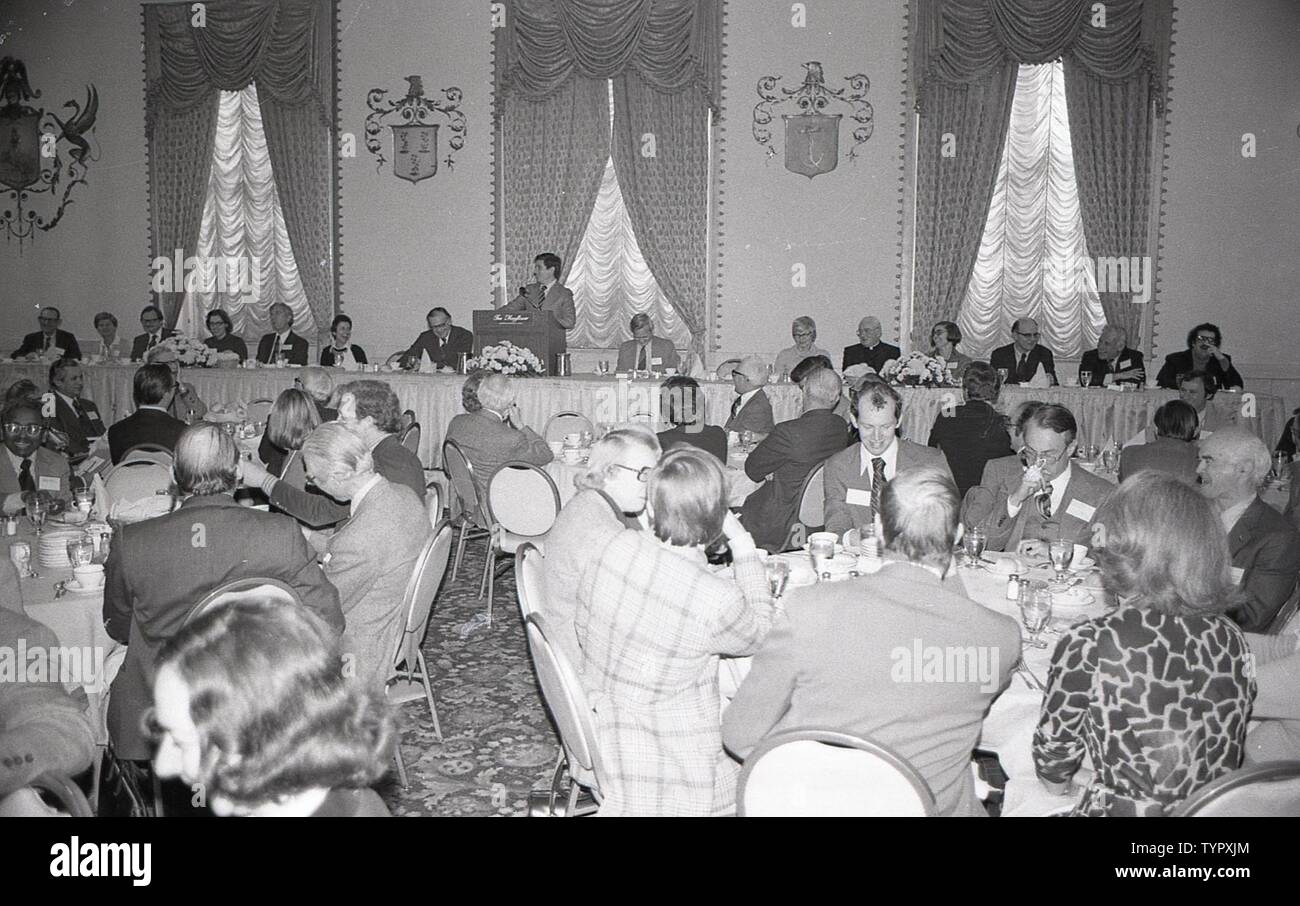 FEB 7,8,9 - 78; MAN GIVING A SPEECH Stock Photo - Alamy