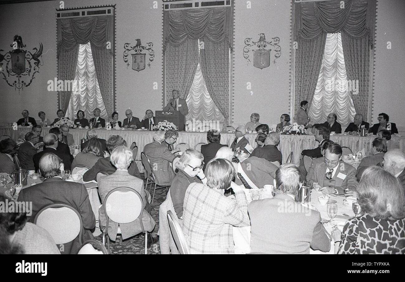 FEB 7,8,9 - 78; MAN GIVING A SPEECH Stock Photo - Alamy