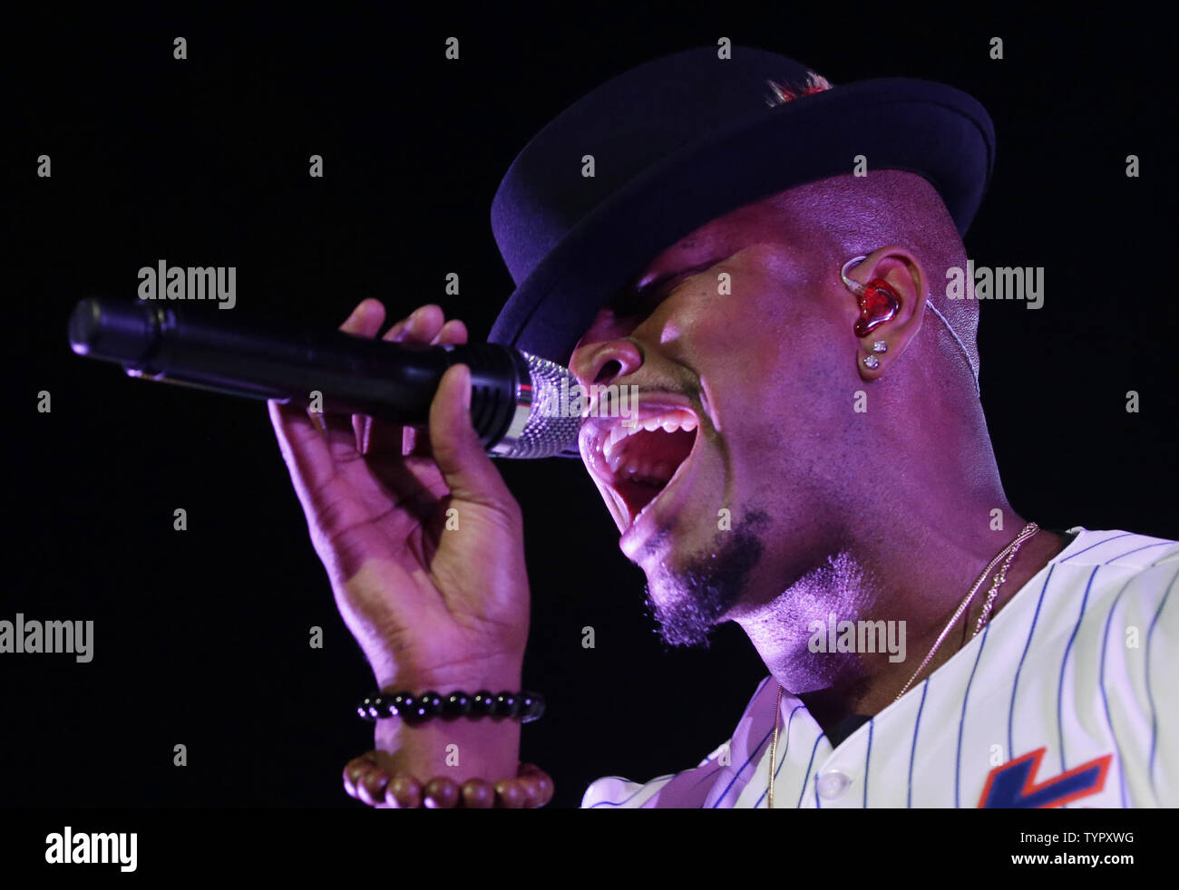 Ne-Yo performs at Citi Field after the Pittsburgh Pirates play the New ...