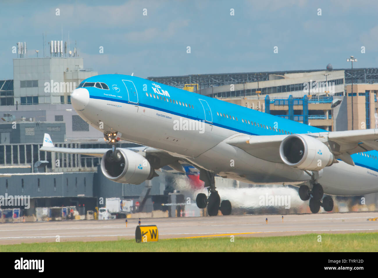 MINNEAPOLIS, MINNESOTA / USA - JUNE 25, 2019: Closeup of airplane ...