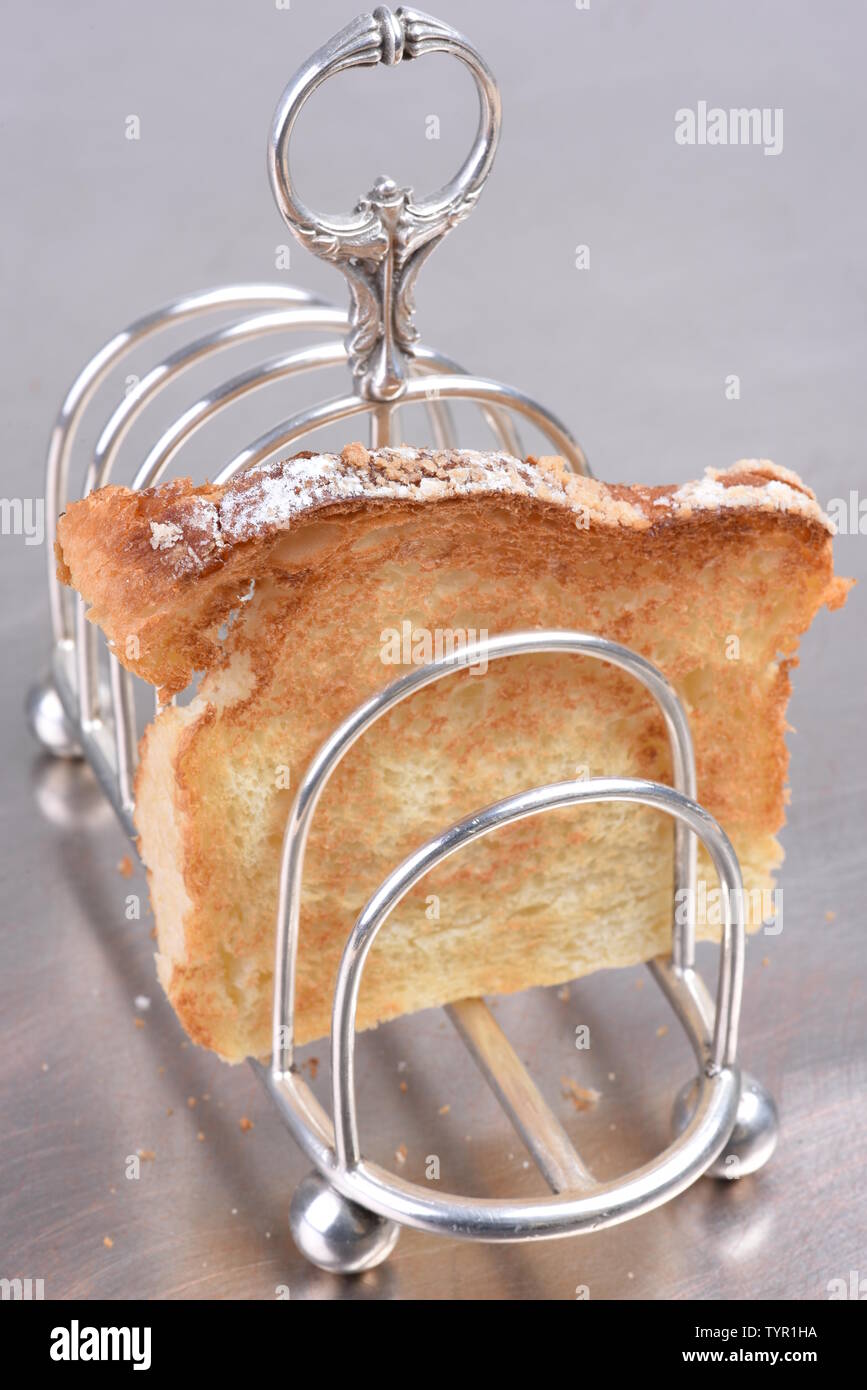 Toast rack hi-res stock photography and images - Alamy