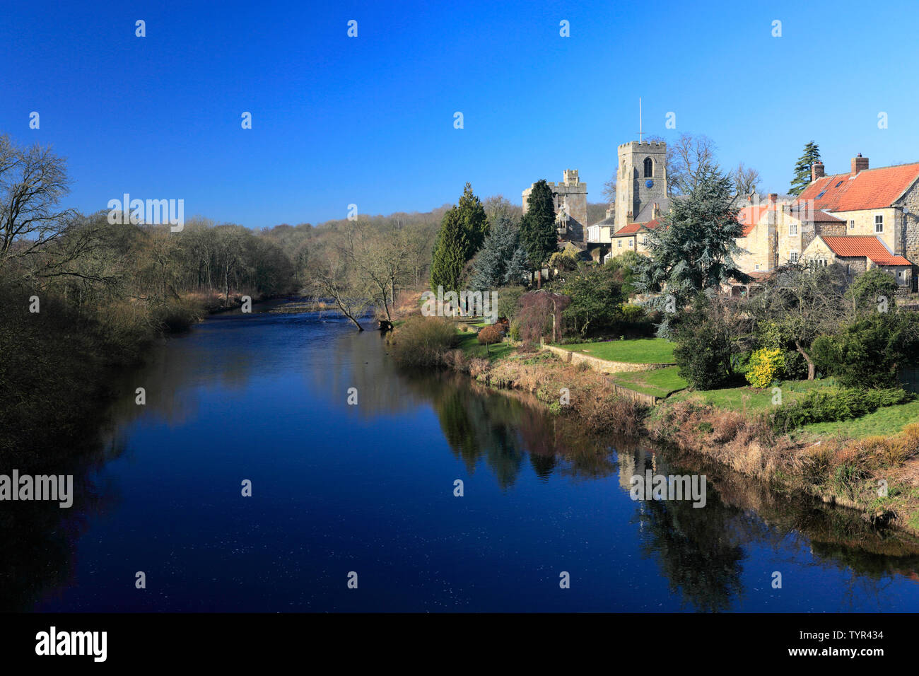 St Nicholas Church and the Marmion Tower, River Ure, West Tanfield ...