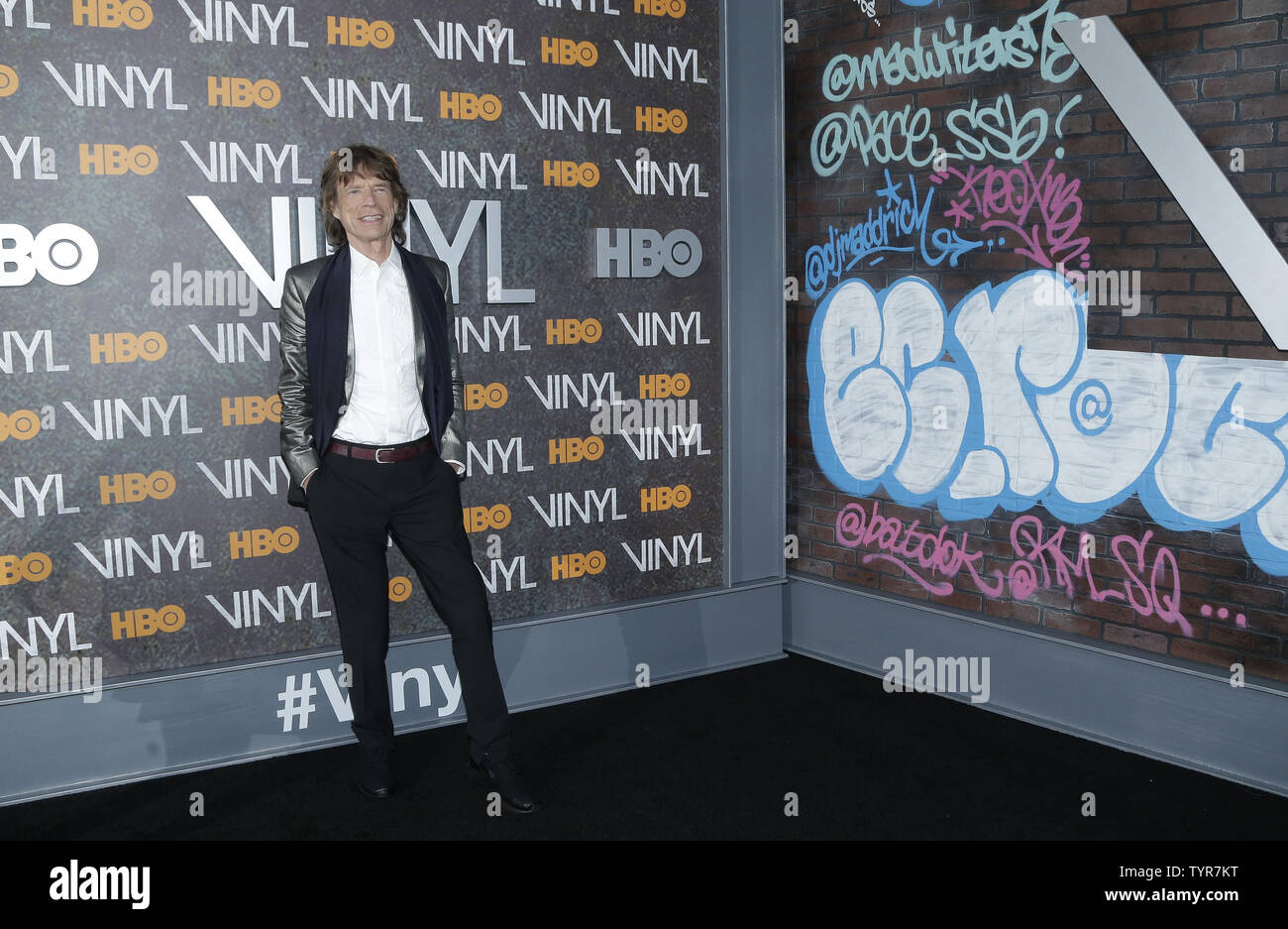 Mick Jagger arrives on the red carpet at the New York premiere of ...