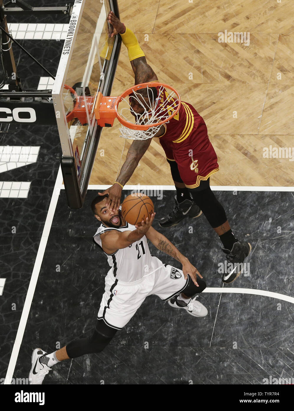 James lebron face hi-res stock photography and images - Alamy