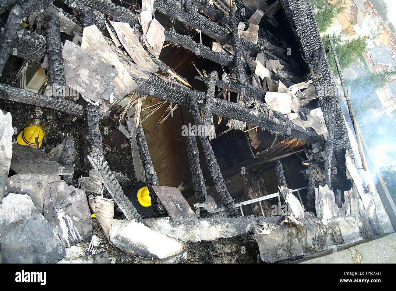 Fire damaged house structure hi-res stock photography and images - Alamy