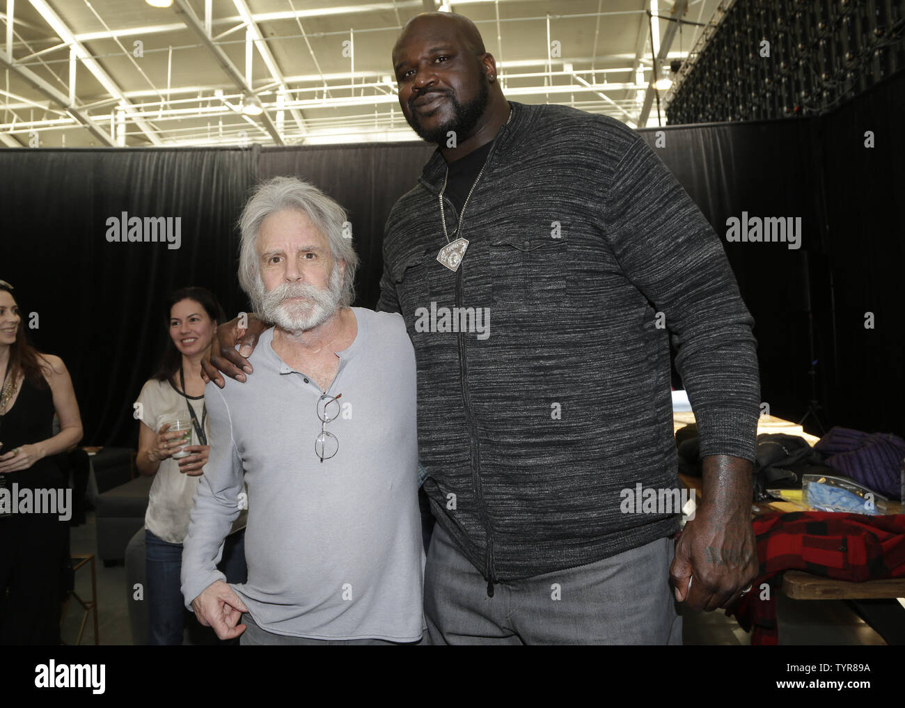 Shaquille oneal red carpet event hi-res stock photography and images ...