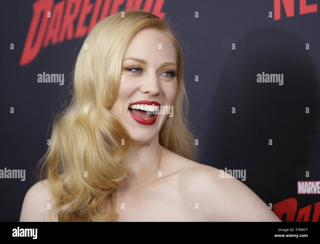 Deborah Ann Woll arrives on the red carpet at the Daredevil Season 2 ...
