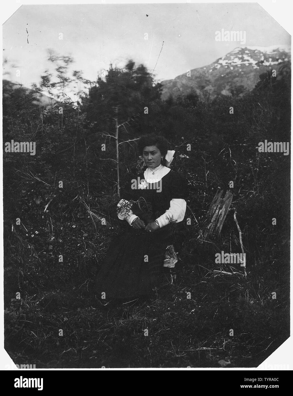 Young Indian woman Stock Photo - Alamy