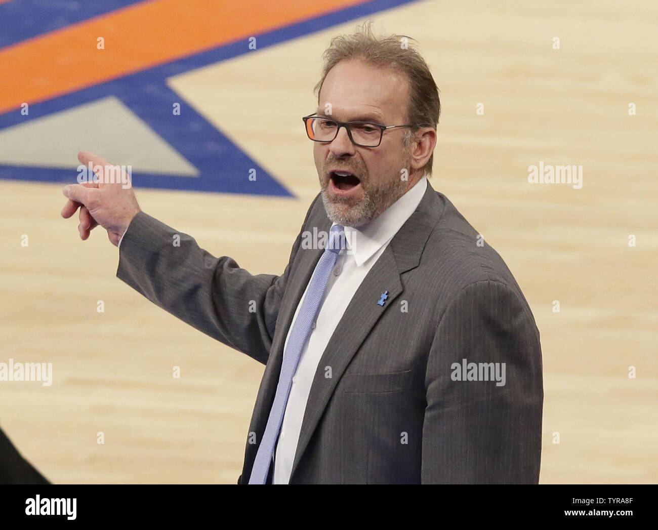 Kurt rambis hi-res stock photography and images - Alamy