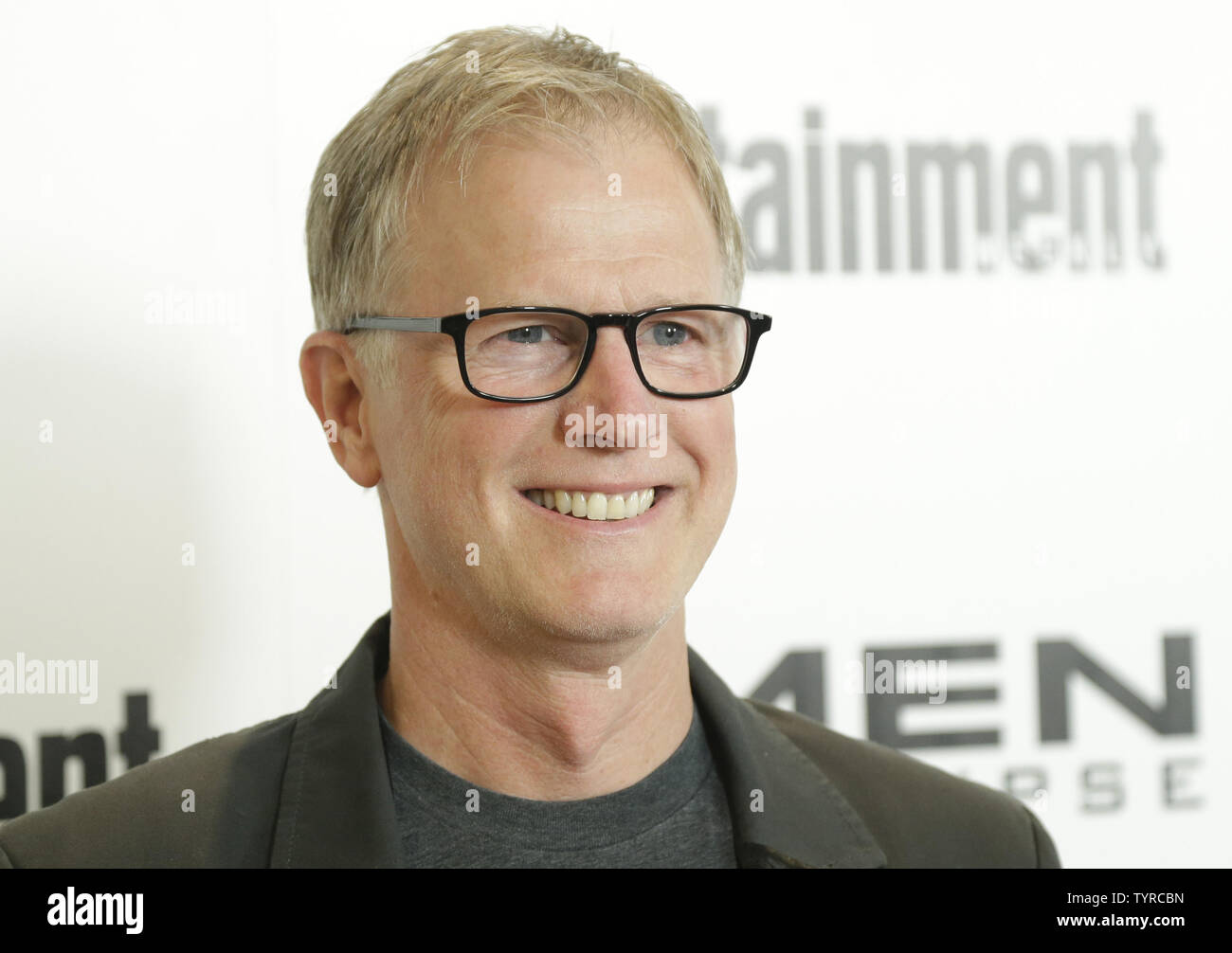 Alan Hunter arrives on the red carpet at a New York screening of 'X-Men ...