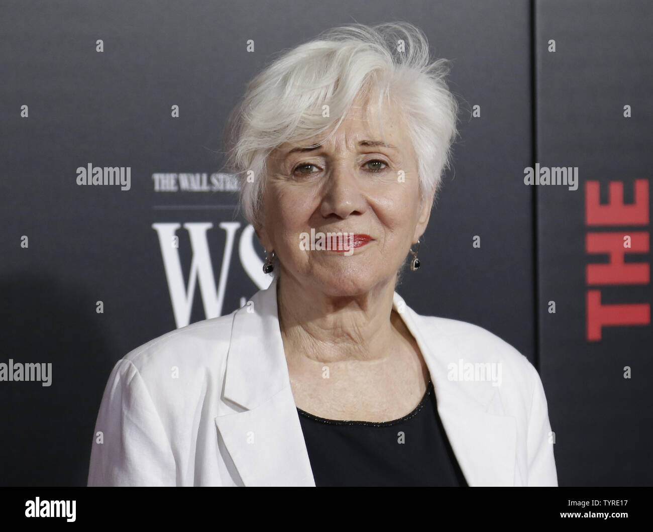 Olympia Dukakis arrives on the red carpet at 'The Infiltrator' New York ...