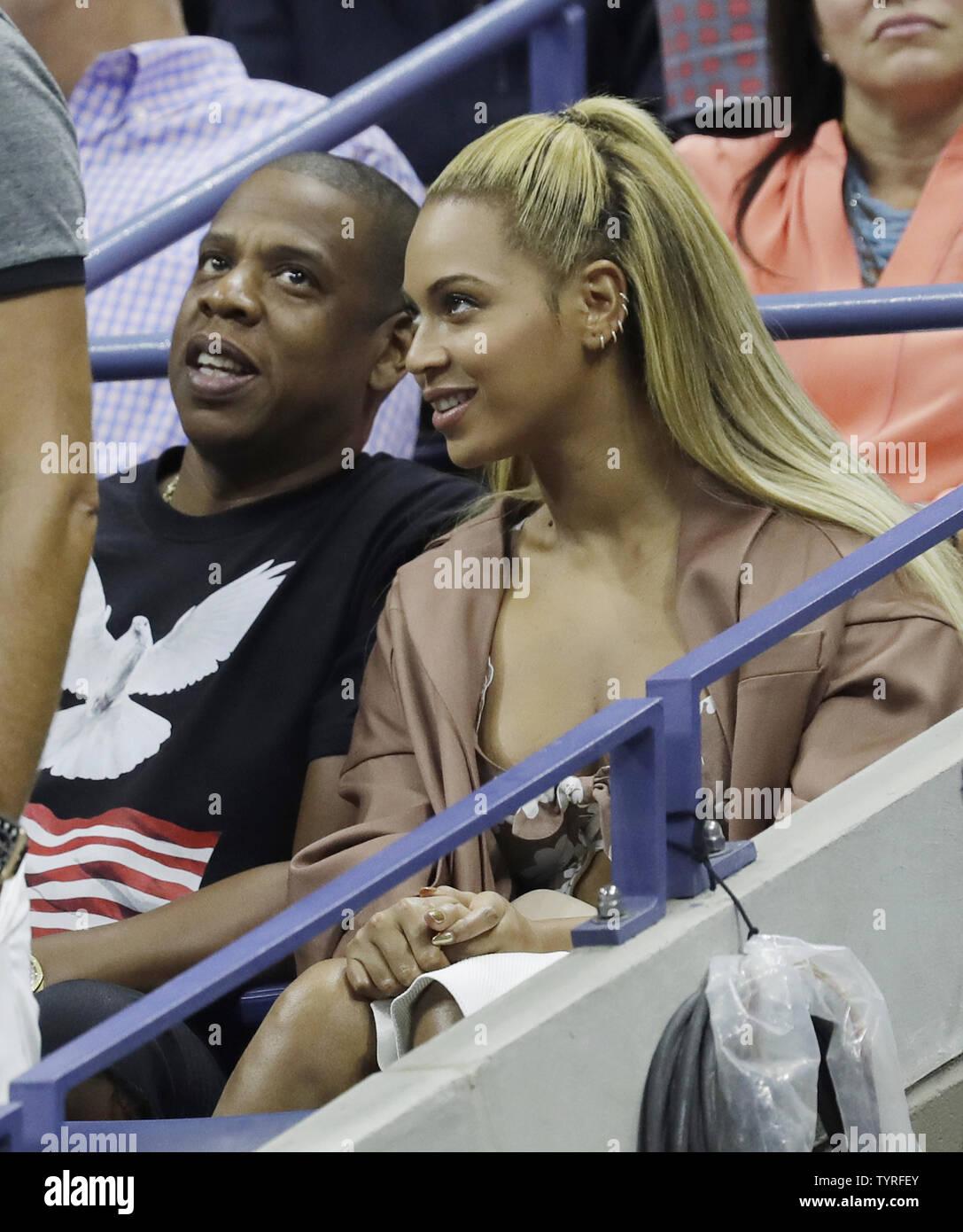 Jay-Z and Beyonce watch Serena Williams play Vania King of the United ...