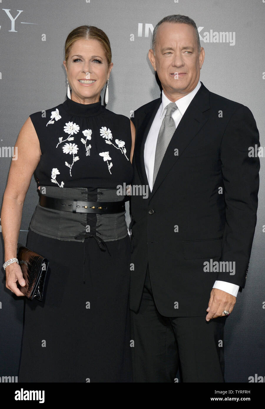 Tom Hanks and Rita Wilson arrive on the red carpet at the 'Sully' New ...