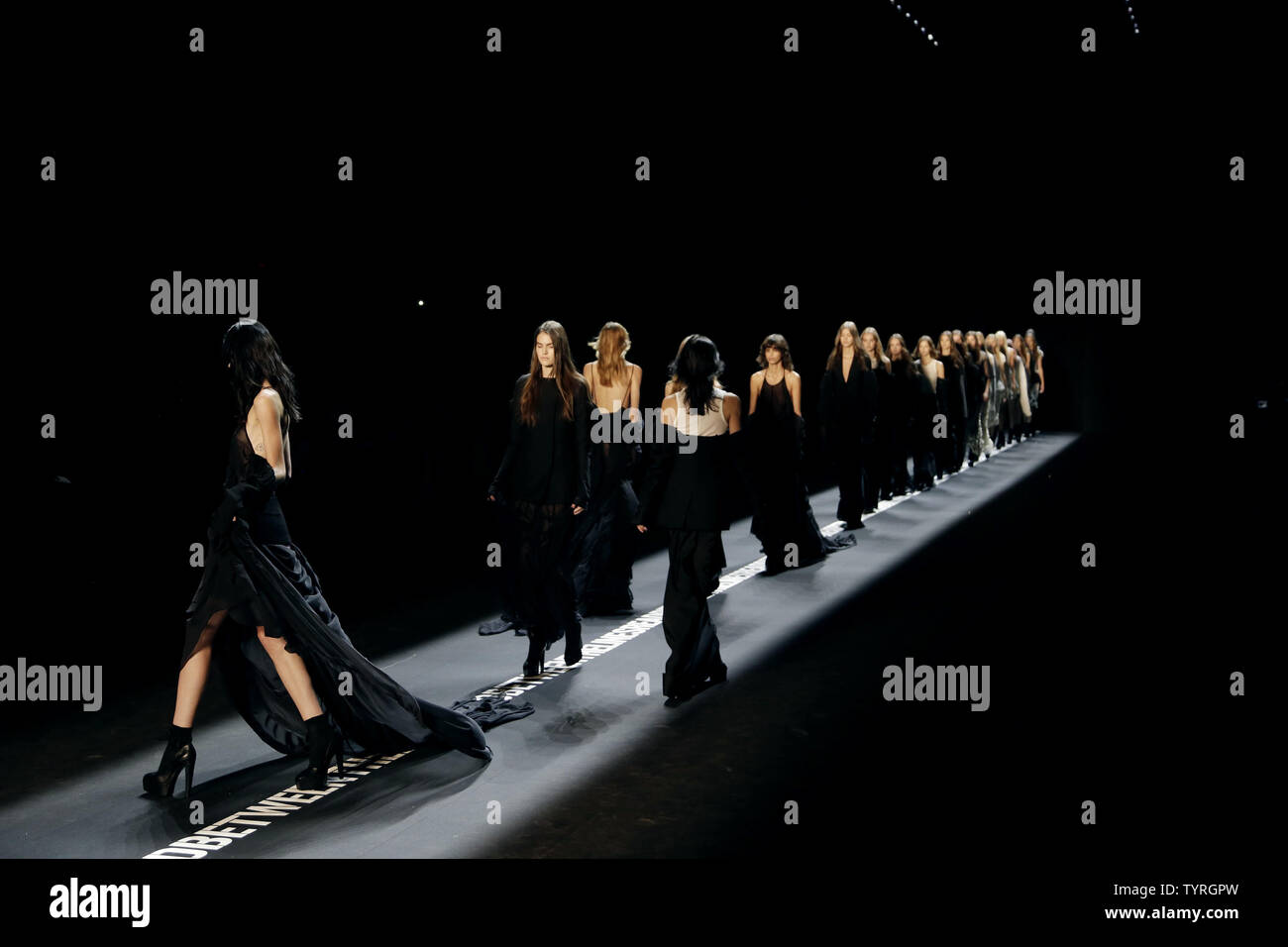 Models walk on the runway Vera Wang Collection fashion show at New York ...