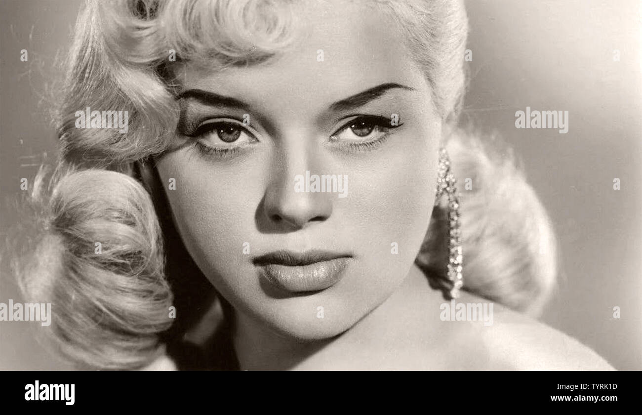British Bombshell Diana Dors