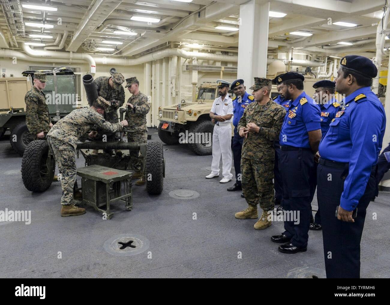 M327 towed rifled mortar hi-res stock photography and images - Alamy